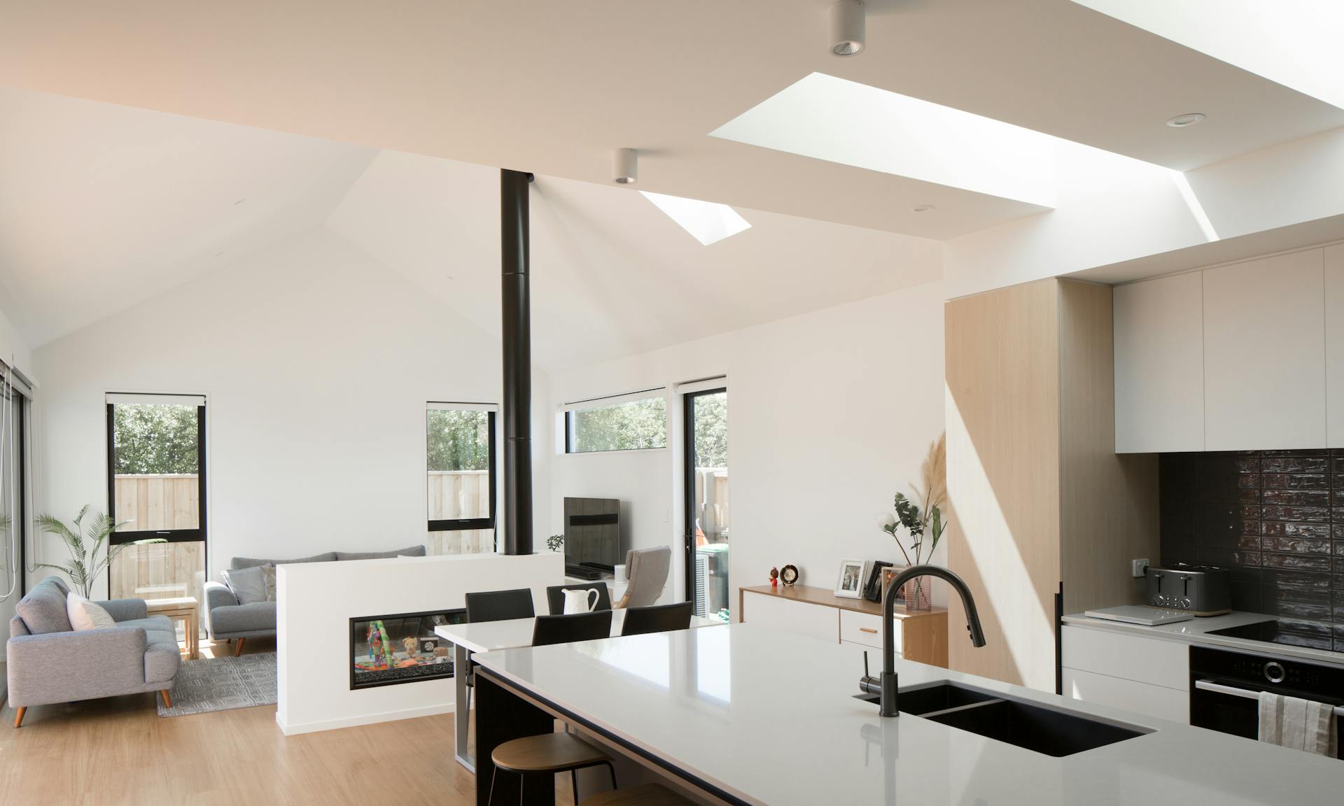 prau - triple gable house